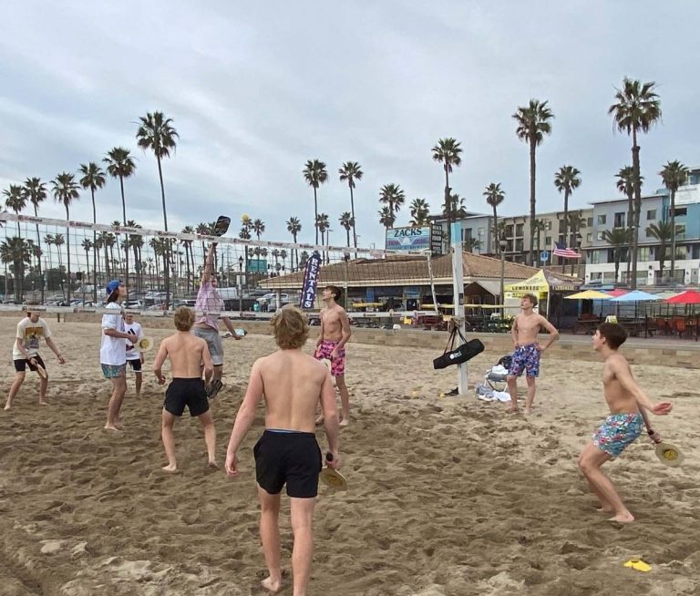 Sandy Pickle XL Takes Pickleball To Beach Volleyball Courts ...